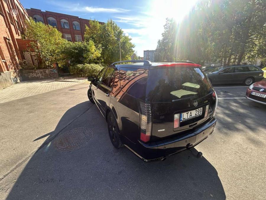 Melns Cadillac SRX 2007 Viļņa, ar dzinēja tilpumu 3.60 L un nobraukumu 182 tūkst. km par 4200 €, foto 6 vietnē AUTOMOTO.COM.LV