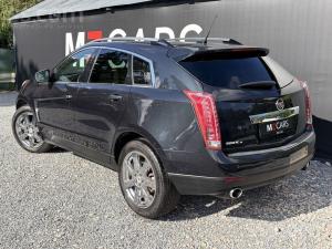 Black Cadillac SRX 2013 in Riga, with an engine capacity of 3.00 L and mileage of 137 thousand km for 9990 €, photo 5 on AUTOMOTO.COM.LV