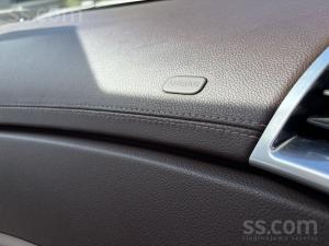 Black Cadillac SRX 2013 in Riga, with an engine capacity of 3.00 L and mileage of 137 thousand km for 9990 €, photo 21 on AUTOMOTO.COM.LV