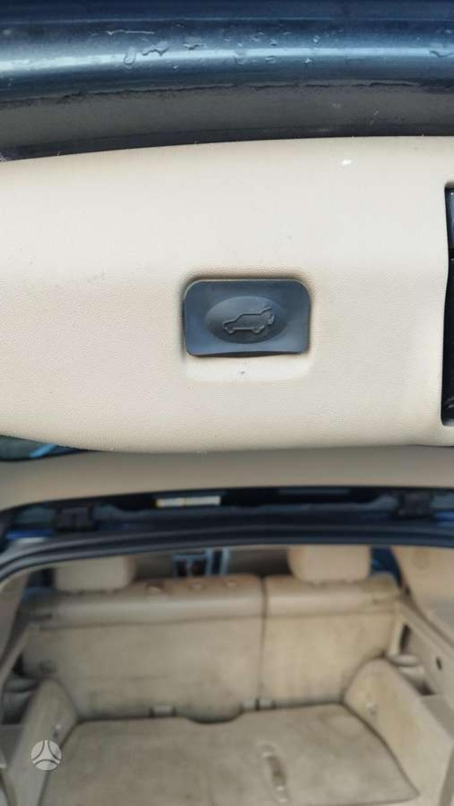 Zils Cadillac SRX 2008 Viļņa, ar dzinēja tilpumu 3.60 L un nobraukumu 264 tūkst. km par 5000 €, foto 19 vietnē AUTOMOTO.COM.LV