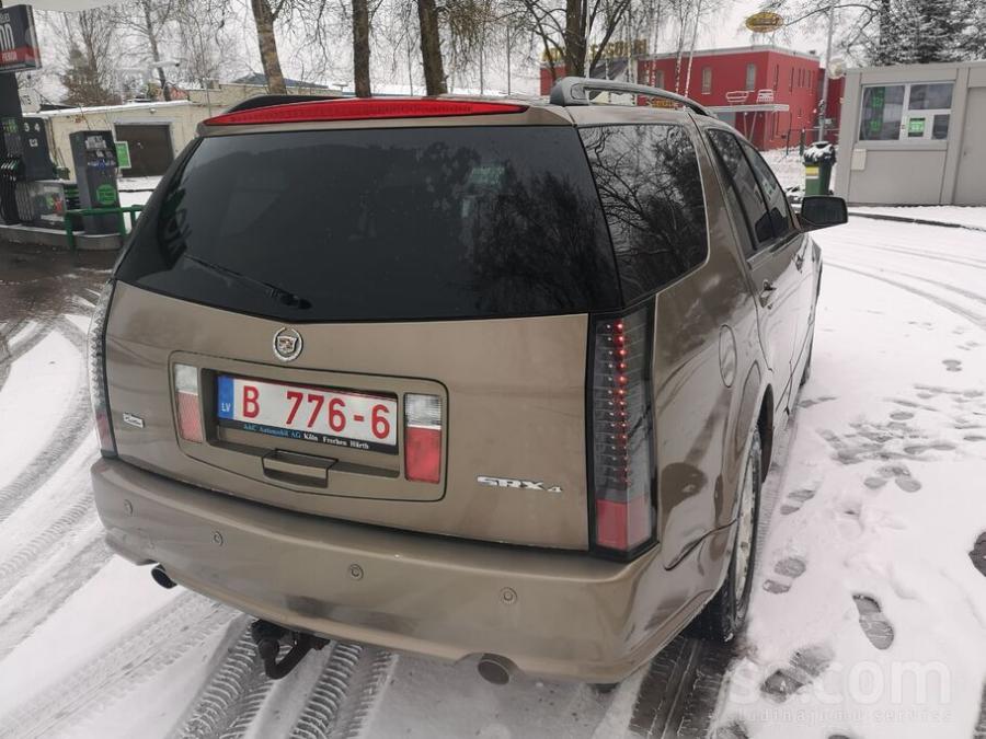 Brown Cadillac SRX 2009 in Riga, with an engine capacity of 3.60 L and mileage of 0 thousand km for 4990 €, photo 4 on AUTOMOTO.COM.LV