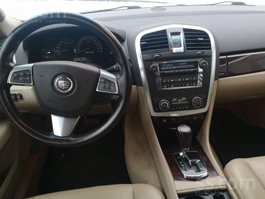 Brown Cadillac SRX 2009 in Riga, with an engine capacity of 3.60 L and mileage of 0 thousand km for 4990 €, photo 15 on AUTOMOTO.COM.LV