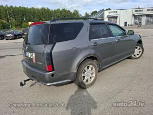 Grey Cadillac SRX 2007 in Tartu, with an engine capacity of 3.60 L and mileage of 225 thousand km for 1999 €, photo 6 on AUTOMOTO.COM.LV