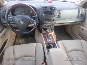 Grey Cadillac SRX 2007 in Tartu, with an engine capacity of 3.60 L and mileage of 225 thousand km for 1999 €, photo 14 on AUTOMOTO.COM.LV