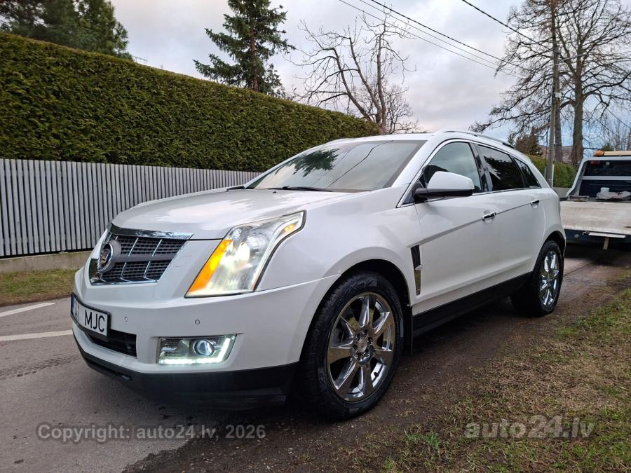 White Cadillac SRX 2011 in Tallinn, with an engine capacity of 3.00 L and mileage of 0 thousand km for 600 €, photo 4 on AUTOMOTO.COM.LV