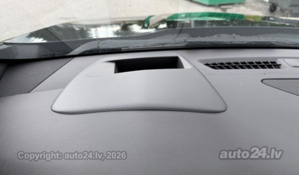 Черный Кадиллак XT4 2021 в Таллин, объемом двигателя 2.00 л и пробегом 79 тыс. км за 29900 €, фото 6 на AUTOMOTO.COM.LV