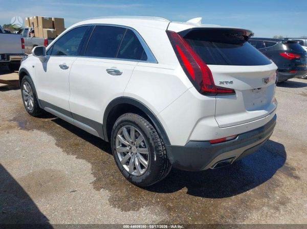 Белый Кадиллак XT4 2019 в Вильнюс, объемом двигателя 2.00 л и пробегом 45 тыс. км за 29300 €, фото 4 на AUTOMOTO.COM.LV