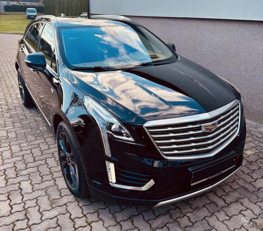Melns Cadillac XT5 2018 Kaišiadorys, ar dzinēja tilpumu 3.65 L un nobraukumu 130 tūkst. km par 12880 €, foto 3 vietnē AUTOMOTO.COM.LV