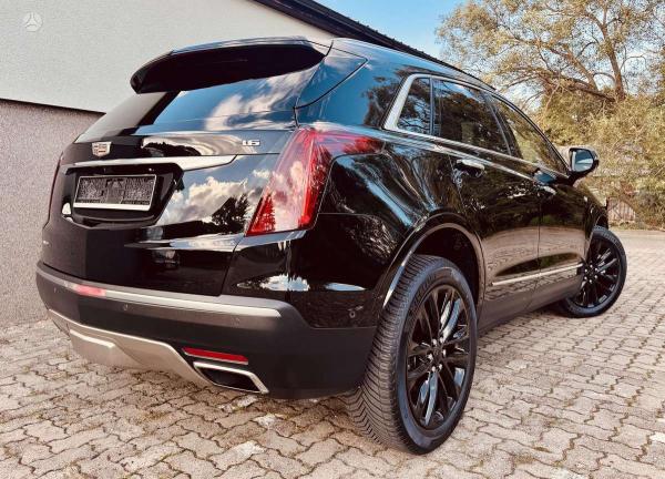 Cadillac XT5 2018 Kaišiadorys vietnē Melns Cadillac XT5 2018 Kaišiadorys, ar dzinēja tilpumu 3.65 L un nobraukumu 130 tūkst. km par 12880 €, foto 5 vietnē AUTOMOTO.COM.LV