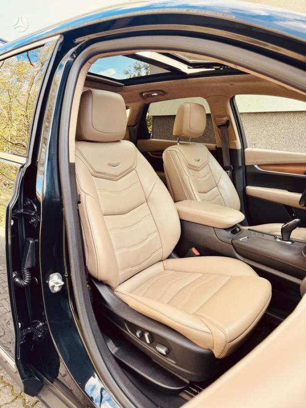 Cadillac XT5 2018 Kaišiadorys vietnē Melns Cadillac XT5 2018 Kaišiadorys, ar dzinēja tilpumu 3.65 L un nobraukumu 130 tūkst. km par 12880 €, foto 8 vietnē AUTOMOTO.COM.LV