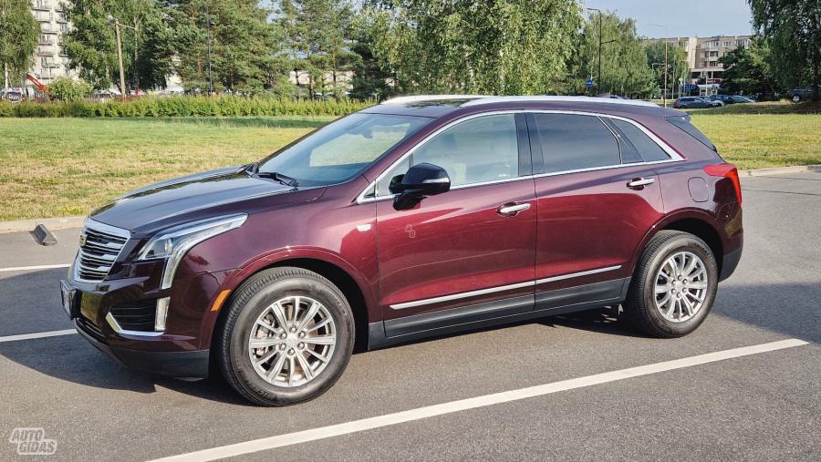 Brown Cadillac XT5 2017 in Vilnius, with an engine capacity of 3.60 L and mileage of 98 thousand km for 20900 €, photo 1 on AUTOMOTO.COM.LV