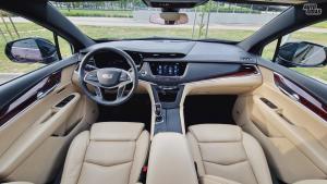 Brown Cadillac XT5 2017 in Vilnius, with an engine capacity of 3.60 L and mileage of 98 thousand km for 20900 €, photo 9 on AUTOMOTO.COM.LV