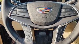 Brown Cadillac XT5 2017 in Vilnius, with an engine capacity of 3.60 L and mileage of 98 thousand km for 20900 €, photo 16 on AUTOMOTO.COM.LV