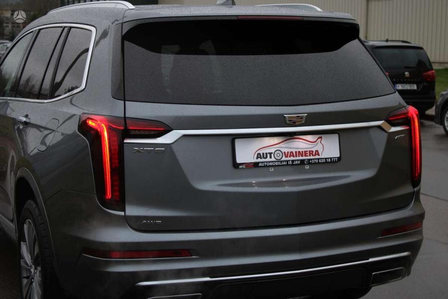 Grey Cadillac XT6 2022 in Vilnius, with an engine capacity of 3.60 L and mileage of 126 thousand km for 28900 €, photo 9 on AUTOMOTO.COM.LV