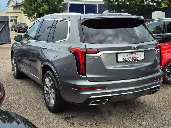 Серый Кадиллак XT6 2022 в Вильнюс, объемом двигателя 3.60 л и пробегом 130 тыс. км за 27900 €, фото 4 на AUTOMOTO.COM.LV
