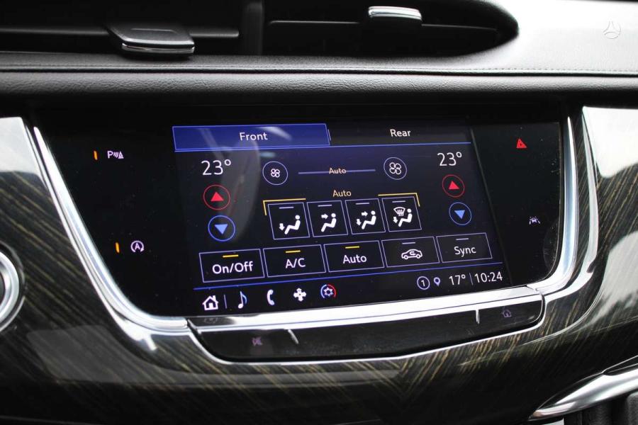 Серый Кадиллак XT6 2022 в Вильнюс, объемом двигателя 3.60 л и пробегом 130 тыс. км за 27900 €, фото 20 на AUTOMOTO.COM.LV