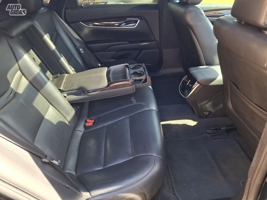 Black Cadillac XTS 2014 in Telschi, with an engine capacity of 3.60 L and mileage of 215 thousand km for 11000 €, photo 17 on AUTOMOTO.COM.LV