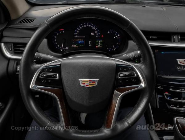 Cadillac XTS 2016 in Tallinn, with an engine capacity of 3.60 L and mileage of 270 thousand km for 1450 €, photo 3 on AUTOMOTO.COM.LV