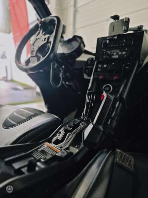 Black Can-Am Maverick 2017 in Klaipeda, with an engine capacity of 0.90 L and mileage of 9 thousand km for 25900 €, photo 9 on AUTOMOTO.COM.LV