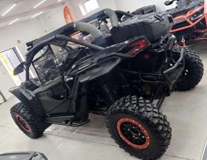 Black Can-Am Maverick 2019 in Taurage, with an engine capacity of 0.90 L and mileage of 5 thousand km for 18500 €, photo 5 on AUTOMOTO.COM.LV