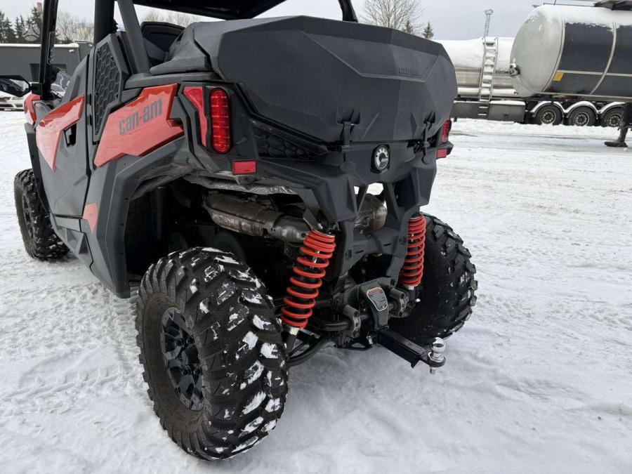 Melns Can-Am Maverick 2019 Tallina, ar dzinēja tilpumu 0.80 L un nobraukumu 333 tūkst. km par 11999 €, foto 12 vietnē AUTOMOTO.COM.LV