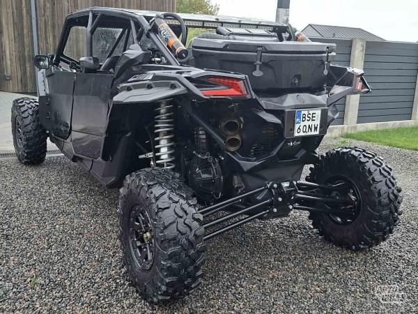 Black Can-Am Maverick 2020 in Kaunas, with an engine capacity of 0.90 L and mileage of 5 thousand km for 28300 €, photo 5 on AUTOMOTO.COM.LV