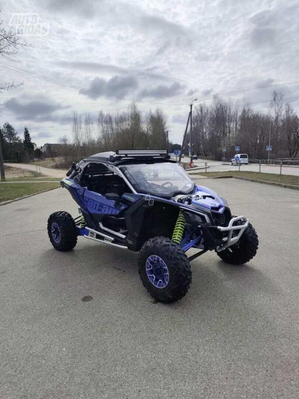 Blue Can-Am Maverick 2022 in Utena, with an engine capacity of 1.00 L and mileage of 0 thousand km for 28000 €, photo 2 on AUTOMOTO.COM.LV