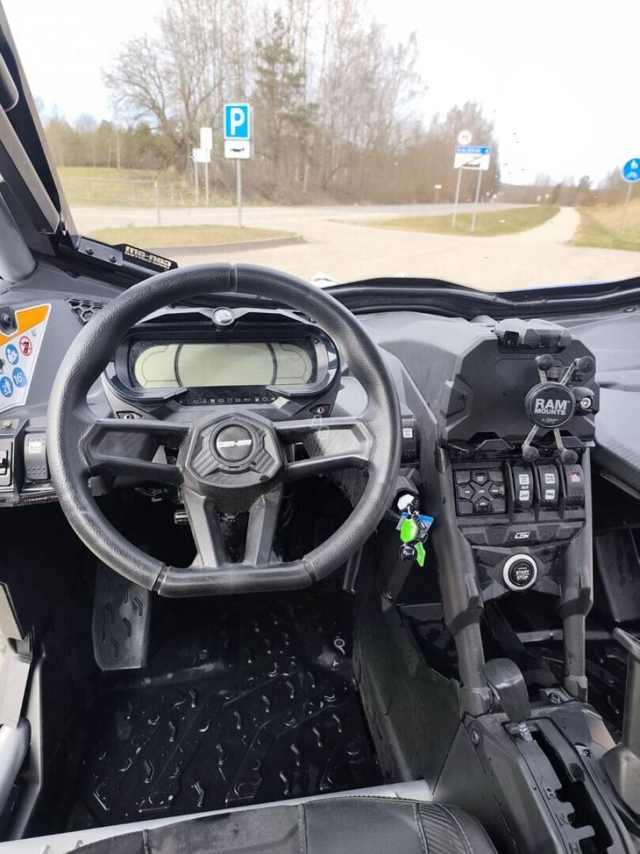Zils Can-Am Maverick 2022 Utena, ar dzinēja tilpumu 1.00 L un nobraukumu 0 tūkst. km par 28000 €, foto 13 vietnē AUTOMOTO.COM.LV