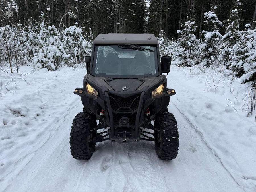 Brown Can-Am Maverick 2022 in Taurage, with an engine capacity of 0.80 L and mileage of 7 thousand km for 12500 €, photo 2 on AUTOMOTO.COM.LV