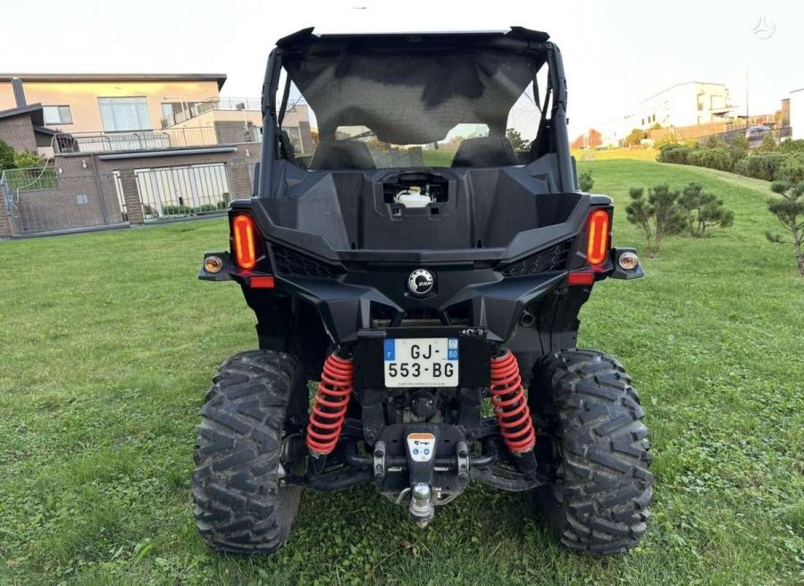 Brown Can-Am Maverick 2022 in Taurage, with an engine capacity of 0.80 L and mileage of 7 thousand km for 11700 €, photo 7 on AUTOMOTO.COM.LV