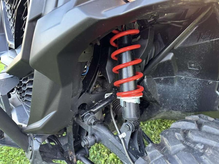 Brown Can-Am Maverick 2022 in Taurage, with an engine capacity of 0.80 L and mileage of 7 thousand km for 11700 €, photo 17 on AUTOMOTO.COM.LV
