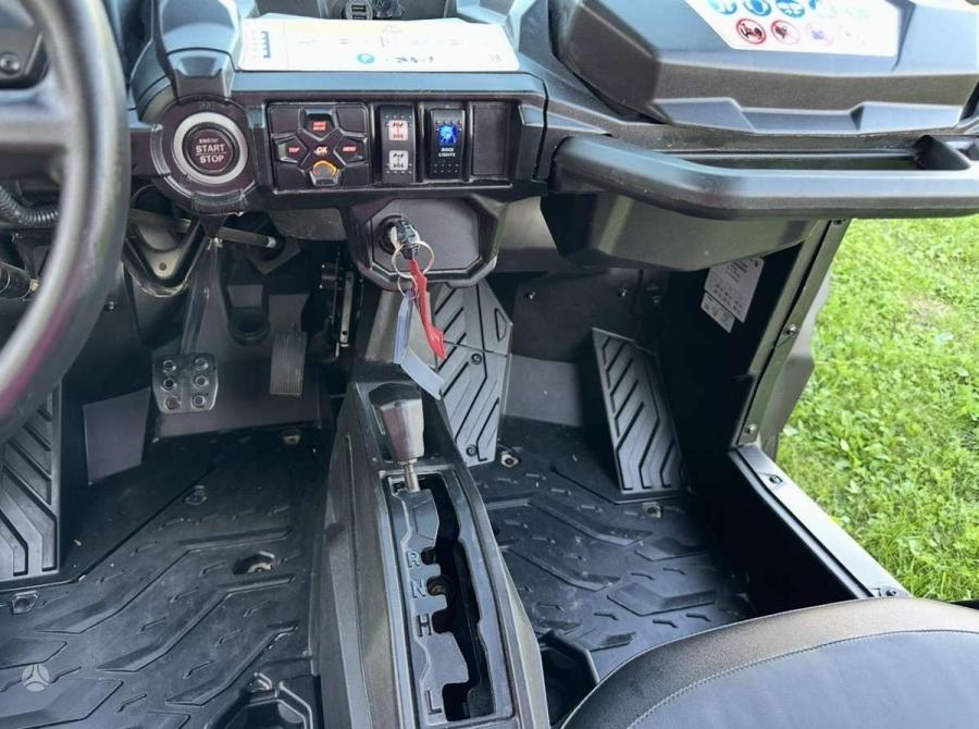 Brown Can-Am Maverick 2022 in Taurage, with an engine capacity of 0.80 L and mileage of 7 thousand km for 11700 €, photo 27 on AUTOMOTO.COM.LV