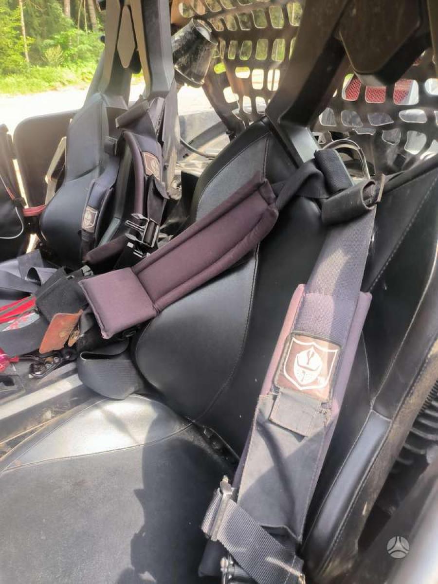 Can-Am Maverick 2016 in Kaunas, with an engine capacity of 1.00 L and mileage of 5 thousand km for 9500 €, photo 8 on AUTOMOTO.COM.LV