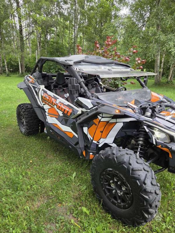 Can-Am Maverick 2017 in Siauliai, with an engine capacity of 0.90 L and mileage of 6 thousand km for 17000 €, photo 1 on AUTOMOTO.COM.LV