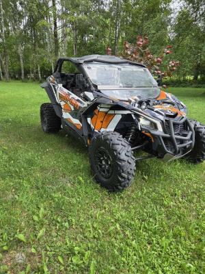 Can-Am Maverick 2017 in Siauliai, with an engine capacity of 0.90 L and mileage of 6 thousand km for 17000 €, photo 3 on AUTOMOTO.COM.LV