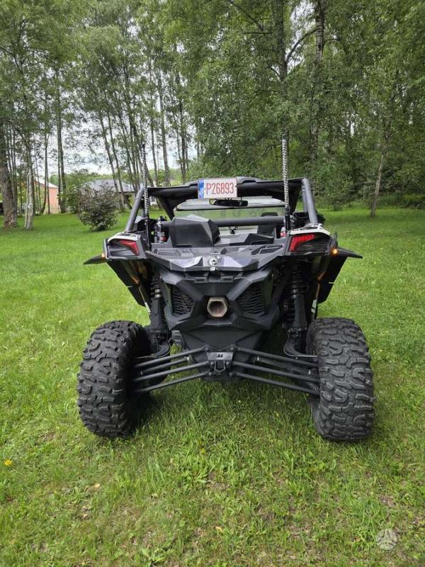 Can-Am Maverick 2017 in Siauliai, with an engine capacity of 0.90 L and mileage of 6 thousand km for 17000 €, photo 8 on AUTOMOTO.COM.LV