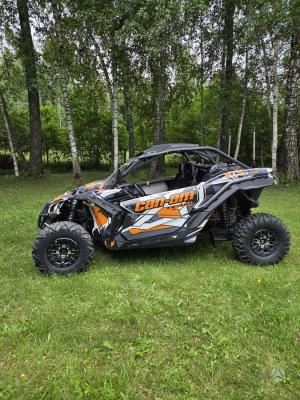 Can-Am Maverick 2017 in Siauliai, with an engine capacity of 0.90 L and mileage of 6 thousand km for 17000 €, photo 12 on AUTOMOTO.COM.LV