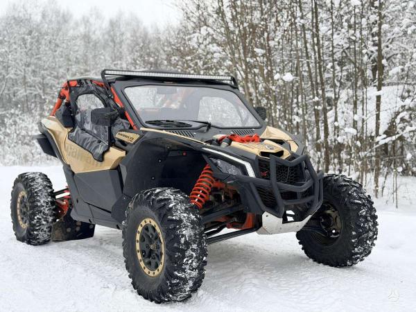 Can-Am Maverick 2018 Utena, ar dzinēja tilpumu 1.00 L un nobraukumu 15 tūkst. km par 16900 €, foto 1 vietnē AUTOMOTO.COM.LV