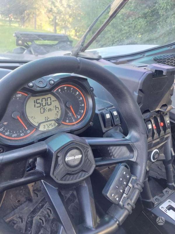 Can-Am Maverick 2018 in Druskininkai, with an engine capacity of 0.90 L and mileage of 4 thousand km for 15500 €, photo 6 on AUTOMOTO.COM.LV