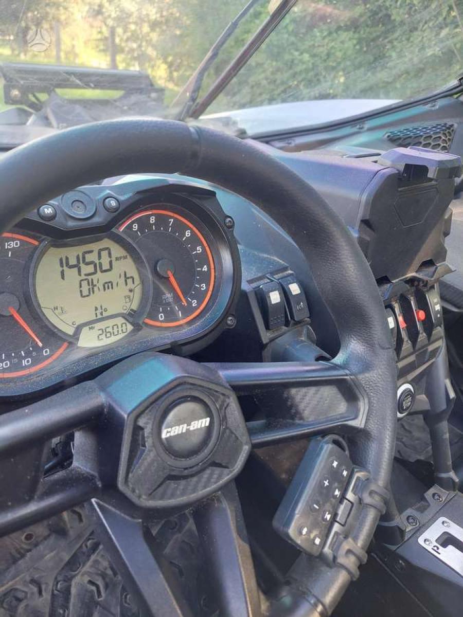 Can-Am Maverick 2018 in Druskininkai, with an engine capacity of 0.90 L and mileage of 4 thousand km for 15500 €, photo 7 on AUTOMOTO.COM.LV