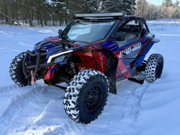 Can-Am Maverick 2020 in Kaunas, with an engine capacity of 1.00 L and mileage of 3 thousand km for 28000 €, photo 5 on AUTOMOTO.COM.LV