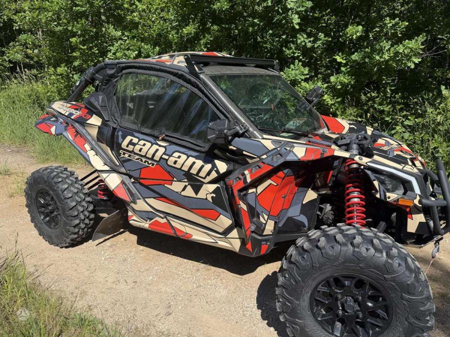 Can-Am Maverick 2021 in Klaipeda, with an engine capacity of 0.90 L and mileage of 3 thousand km for 22500 €, photo 16 on AUTOMOTO.COM.LV