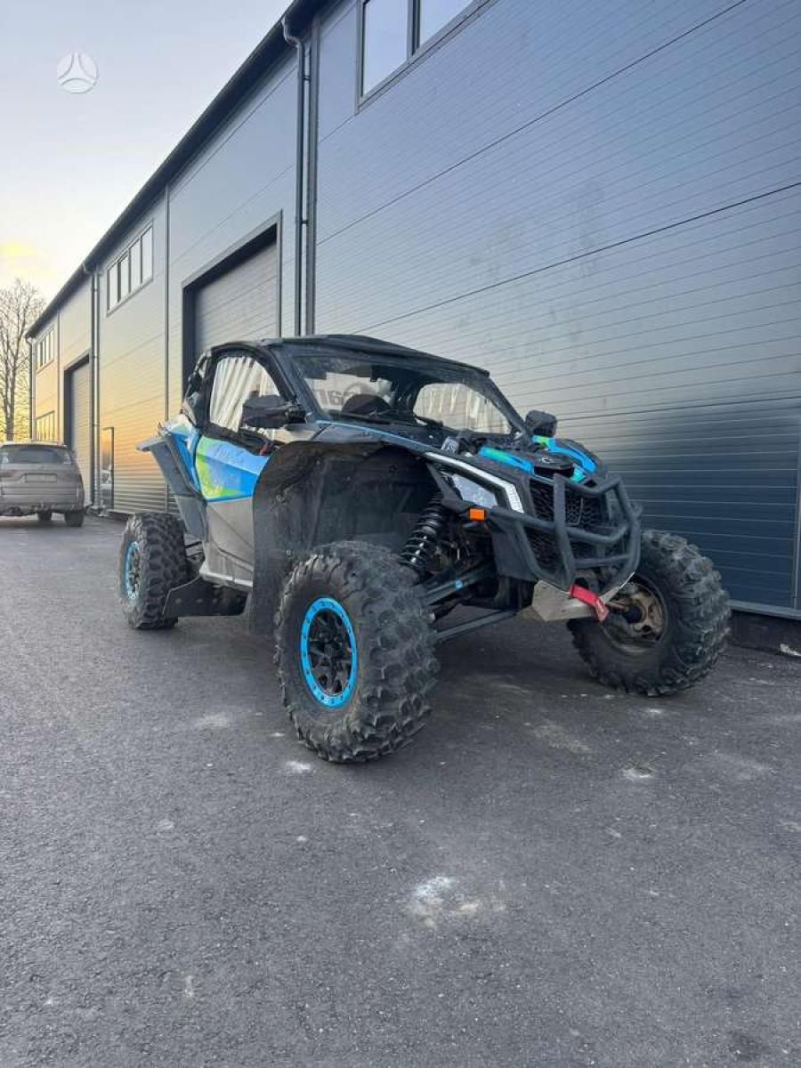 Can-Am Maverick 2021 Viļņa, ar dzinēja tilpumu 0.90 L un nobraukumu 4 tūkst. km par 17999 €, foto 3 vietnē AUTOMOTO.COM.LV