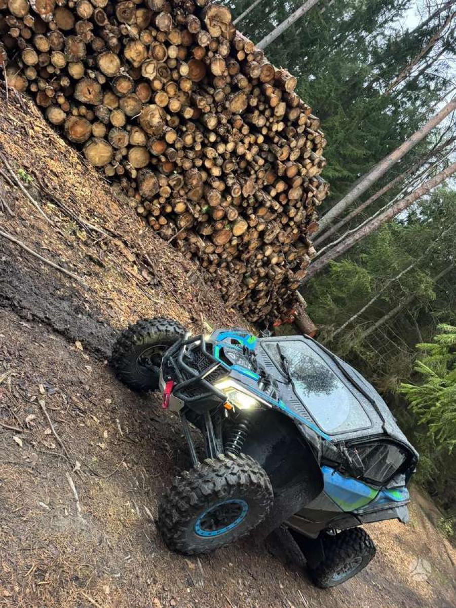 Can-Am Maverick 2021 Viļņa, ar dzinēja tilpumu 0.90 L un nobraukumu 4 tūkst. km par 17999 €, foto 6 vietnē AUTOMOTO.COM.LV