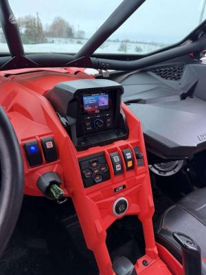 Can-Am Maverick 2022 in Kaunas, with an engine capacity of 0.90 L and mileage of 3 thousand km for 27000 €, photo 10 on AUTOMOTO.COM.LV