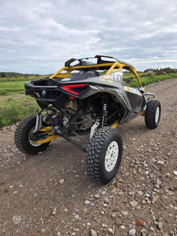 Can-Am Maverick 2023 Viļņa, ar dzinēja tilpumu 0.00 L un nobraukumu 4 tūkst. km par 31950 €, foto 2 vietnē AUTOMOTO.COM.LV