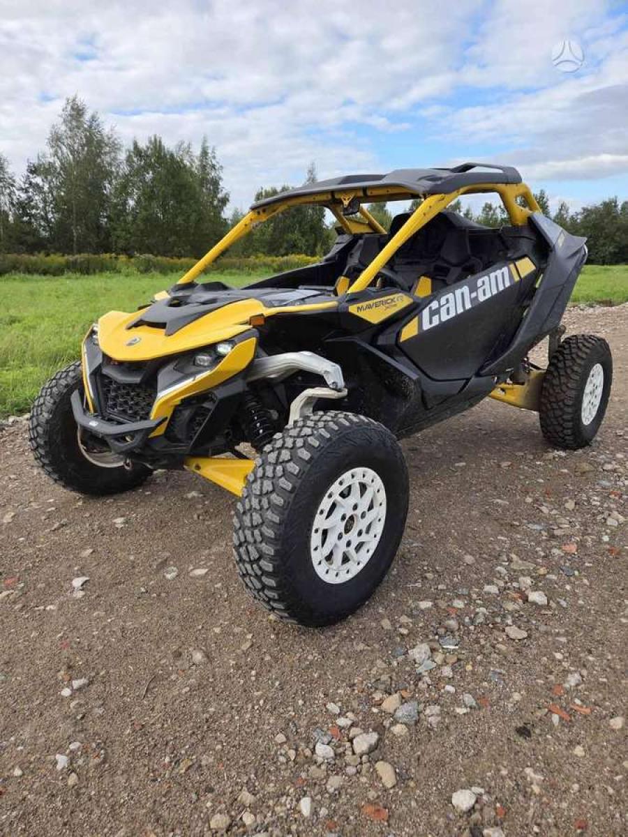 Can-Am Maverick 2023 in Vilnius, with an engine capacity of 0.00 L and mileage of 4 thousand km for 31950 €, photo 5 on AUTOMOTO.COM.LV