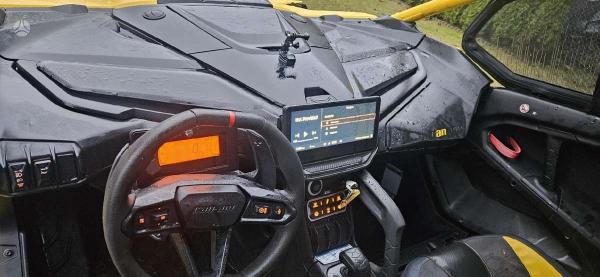 Can-Am Maverick 2023 in Vilnius, with an engine capacity of 1.00 L and mileage of 4 thousand km for 30000 €, photo 7 on AUTOMOTO.COM.LV