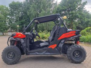 Red Can-Am Maverick 2020 in Akmene, with an engine capacity of 0.80 L and mileage of 2 thousand km for 11500 €, photo 1 on AUTOMOTO.COM.LV