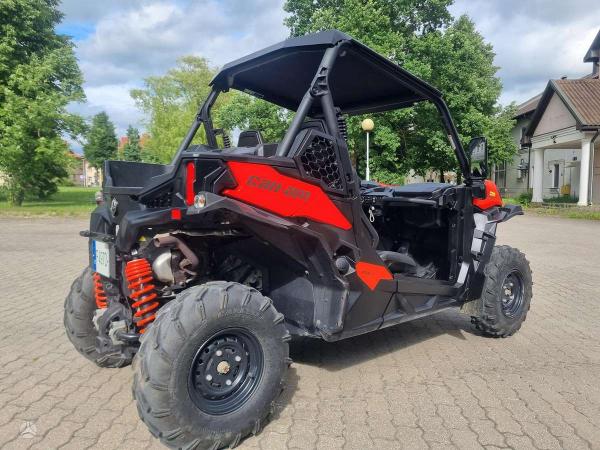 Red Can-Am Maverick 2020 in Akmene, with an engine capacity of 0.80 L and mileage of 2 thousand km for 11500 €, photo 8 on AUTOMOTO.COM.LV